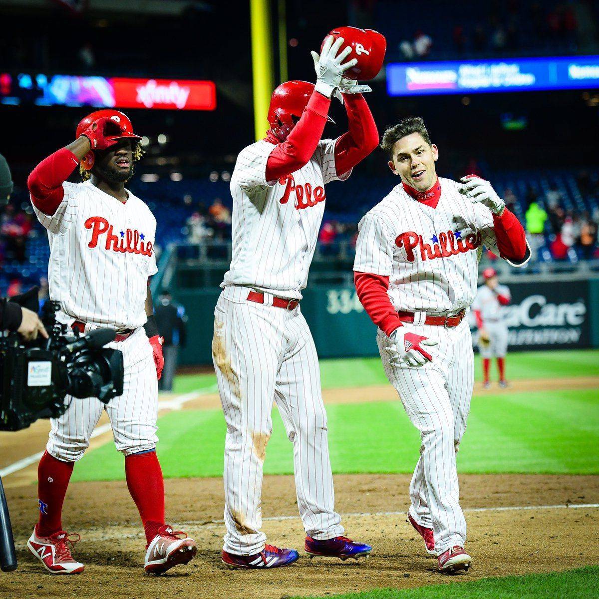 Kingery, Kingera! - PassionMLB