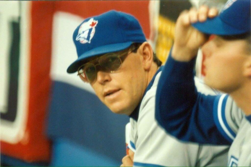 Passé recomposé : Tom Henke, un look à faire peur - Passion MLB