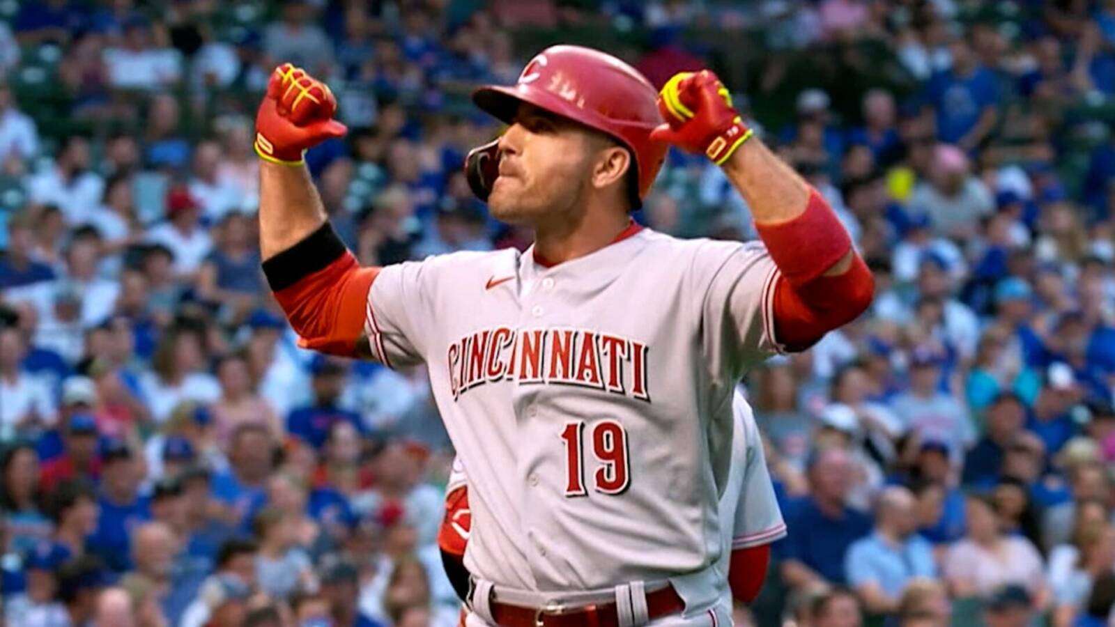 Joey Votto a voyagé à travers la planète depuis l'annonce de sa ...